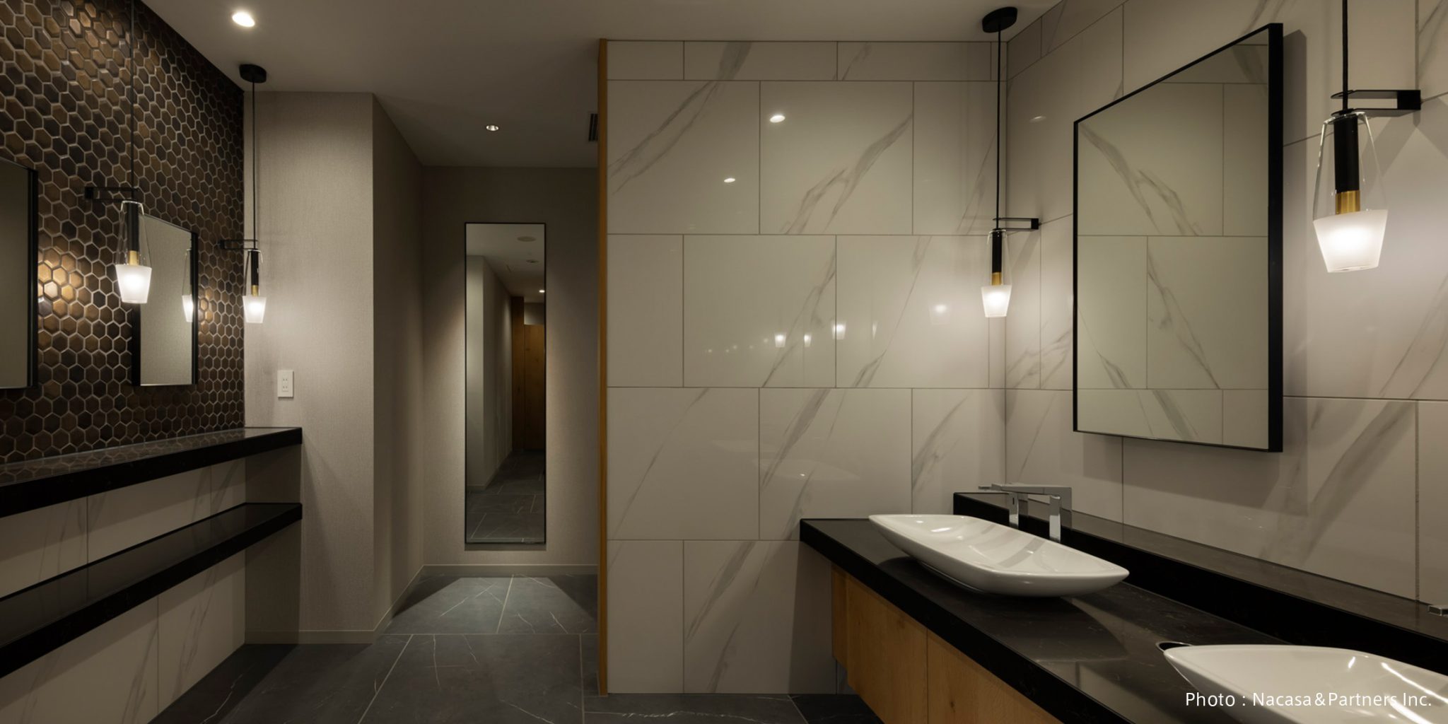 銀座の街とシームレスにつながるホテル | 施工事例 | RIVIERA デザインタイル・天然石のリビエラ株式会社